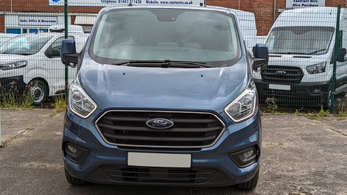 Ford Transit Custom Crew Van | Free UK Delivery - Vantastec